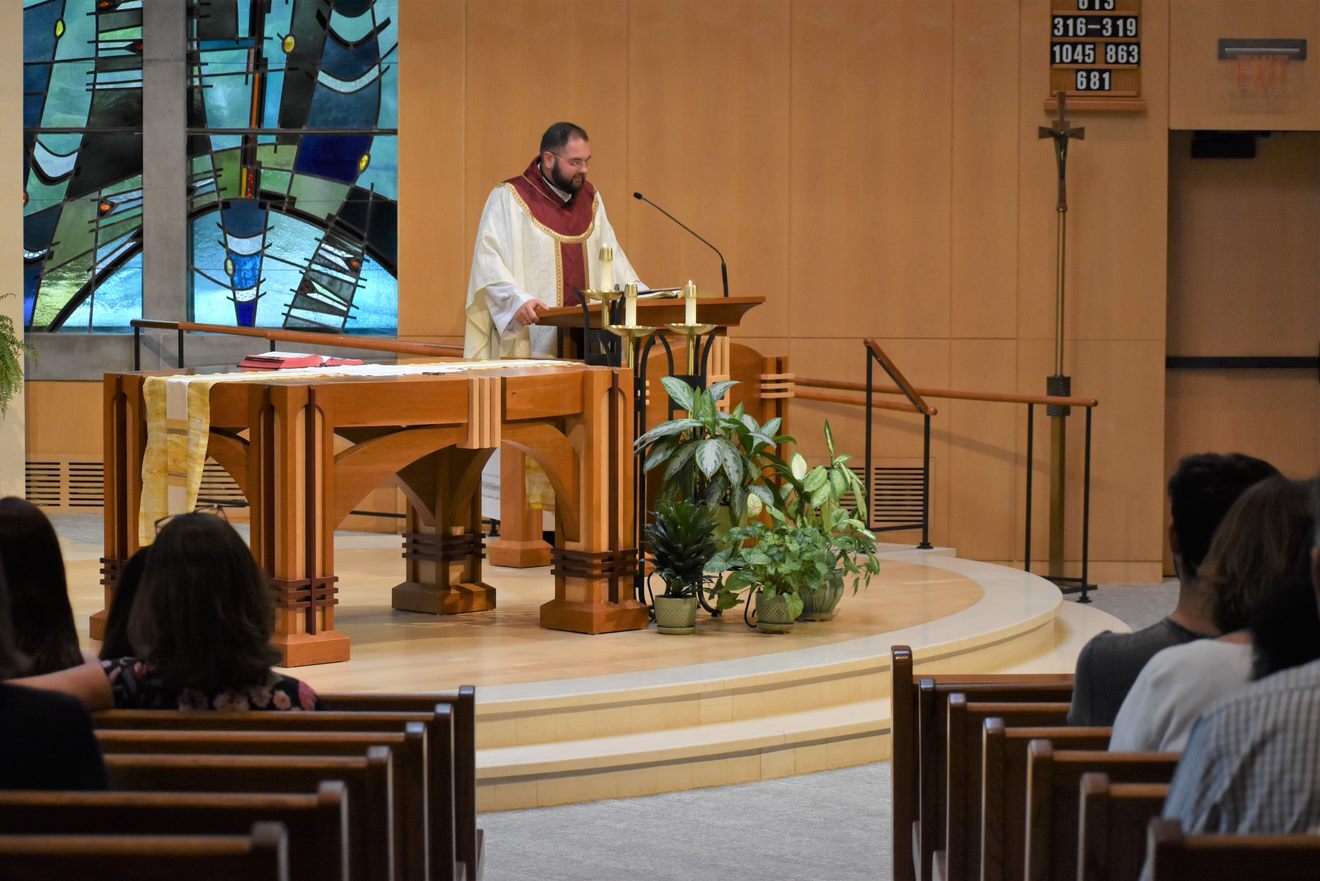 Proclaiming Christ on College Campuses - Word on Fire