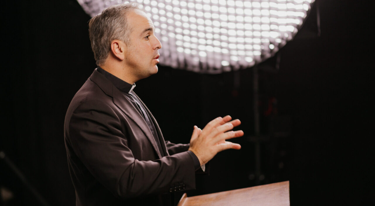 Building a Spanish Community: A Chat with Fr. Ignacio - Word on Fire